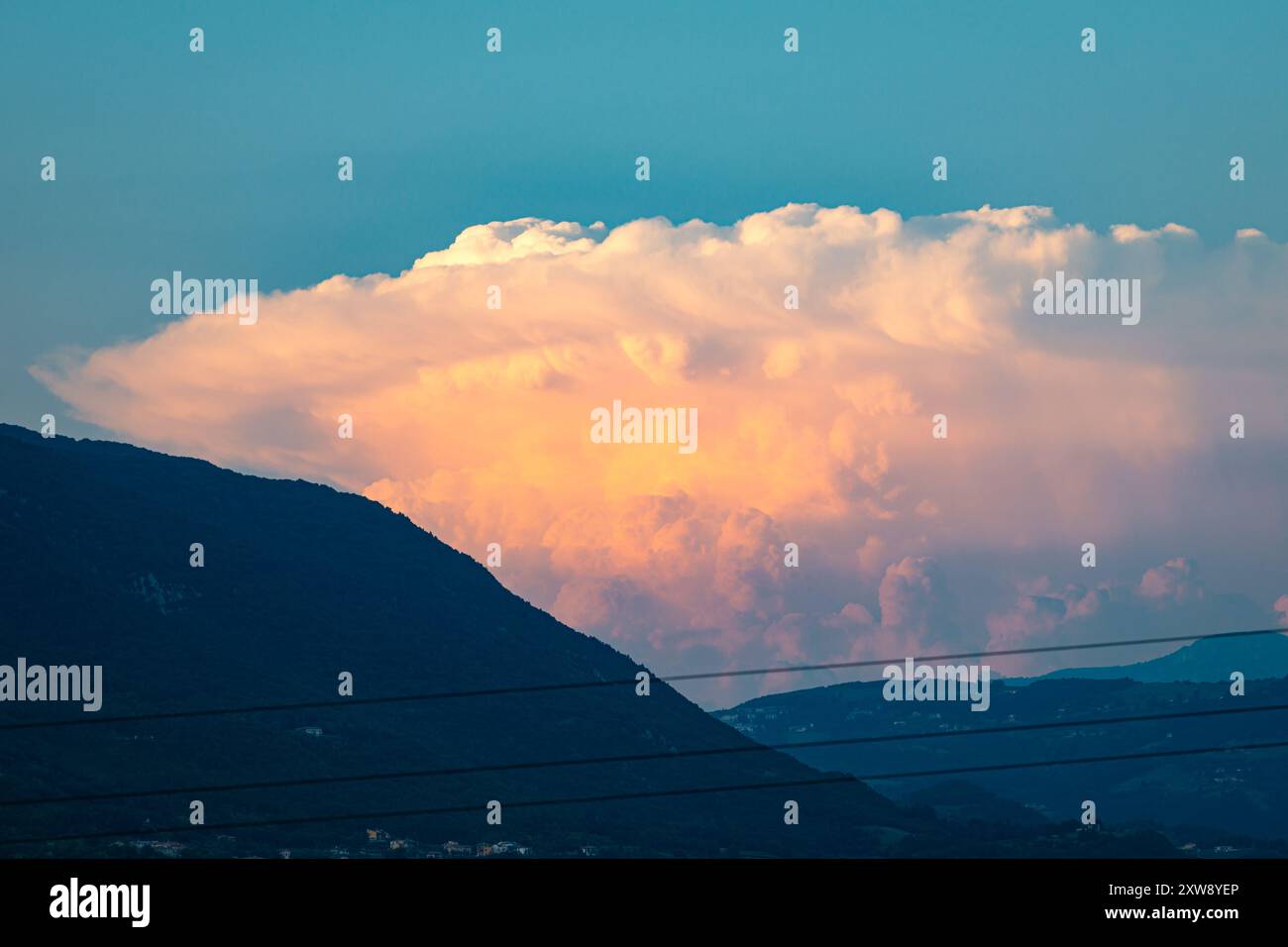 Overshooting top of a distant supercell thunderstorm over the Po valley ...