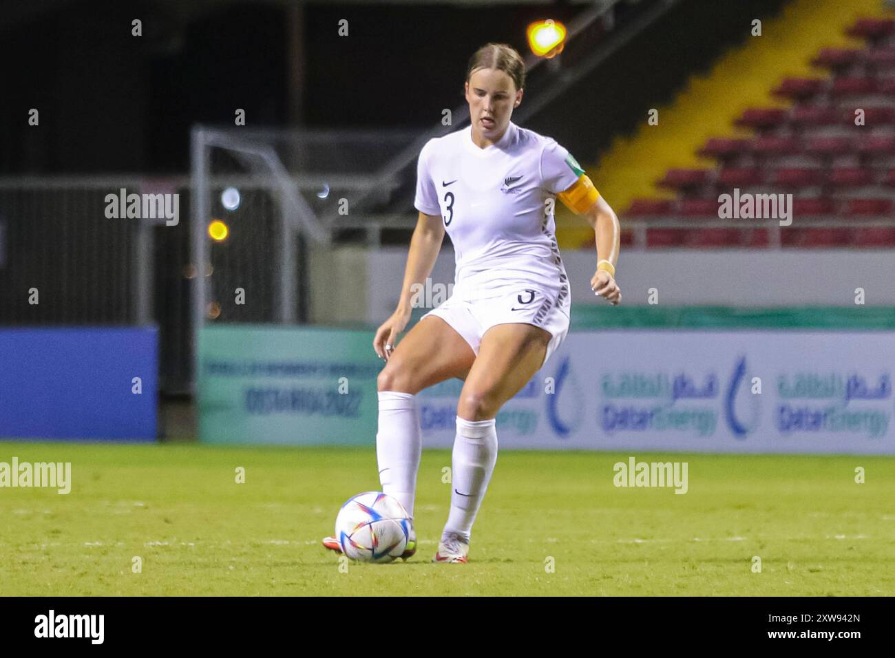 Kate Taylor of New Zealand during the FIFA U-20 Women's World Cup Costa ...