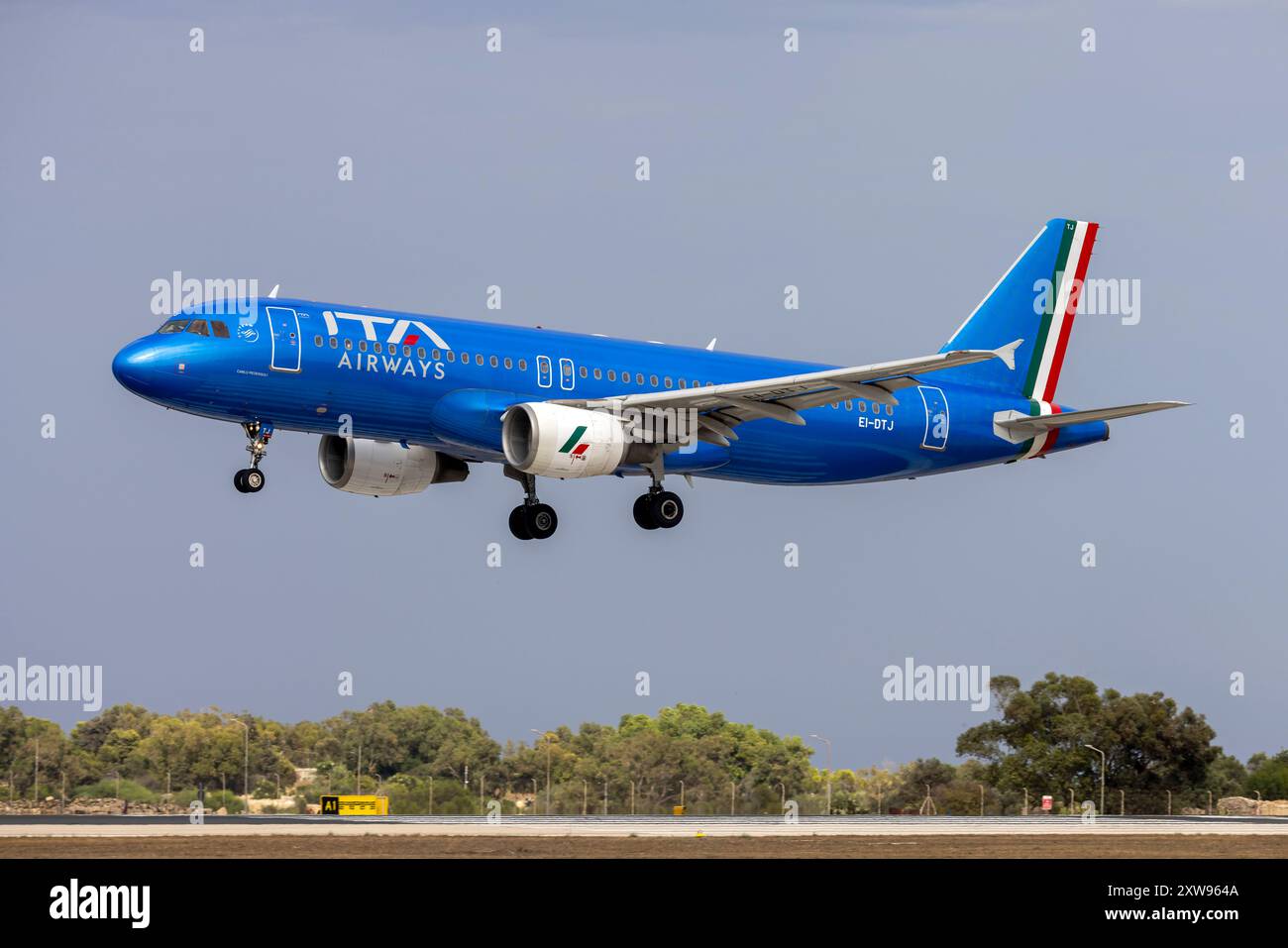 ITA Airways Airbus A320-216 (REG: EI-DTJ) arriving from Rome Fiumicino ...