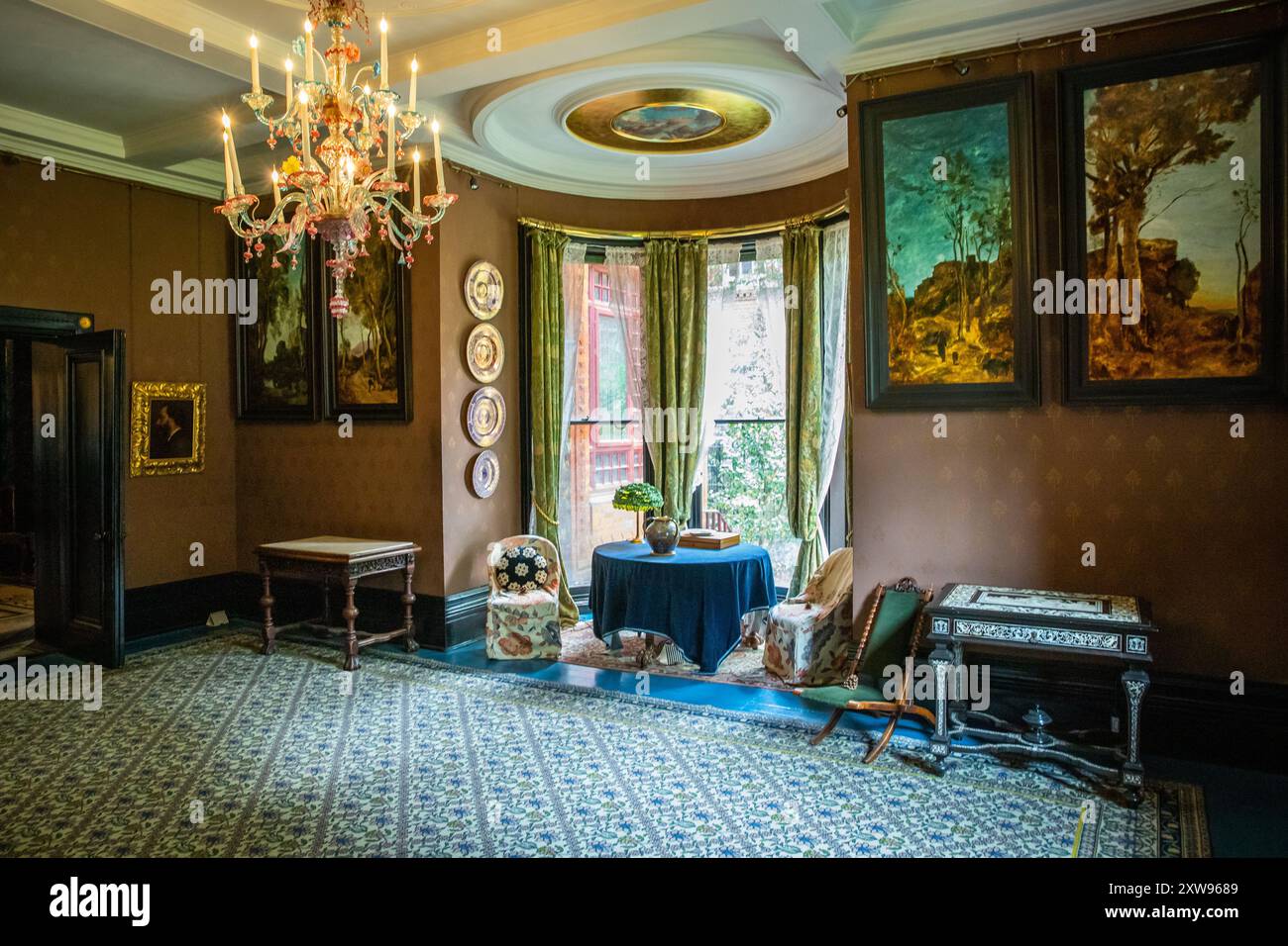 The drawing room at Leighton House Museum Stock Photo - Alamy