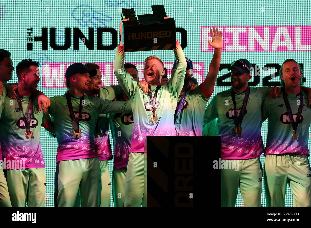 Oval Invincibles' Sam Billings lifts the trophy after winning The ...