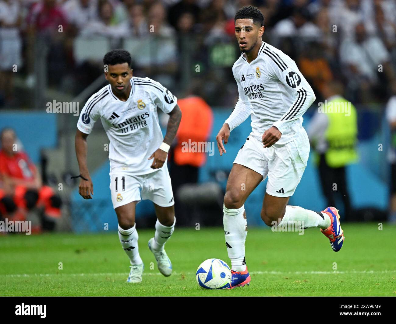 WARSAW - (l-r) Rodrygo of Real Madrid CF, Jude Bellingham of Real ...
