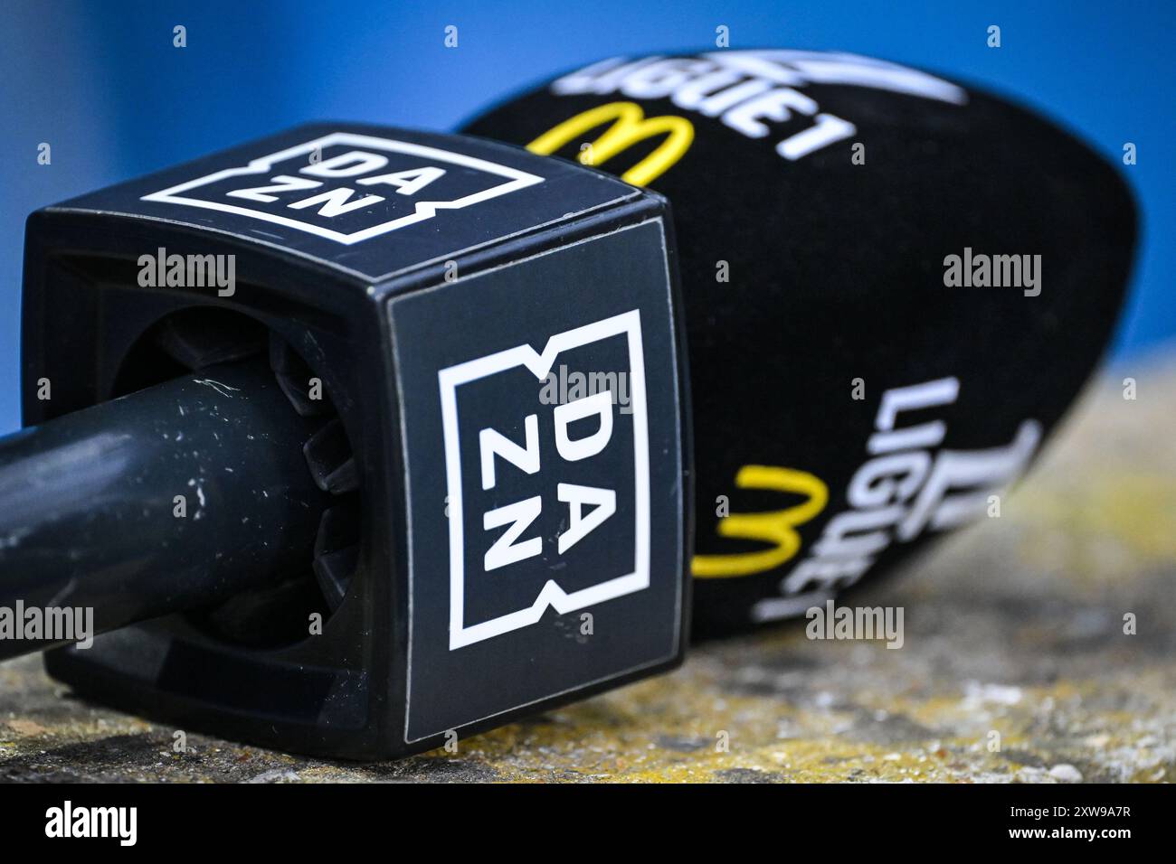 Illustration of the microphone with the official Ligue 1 McDonald's and ...