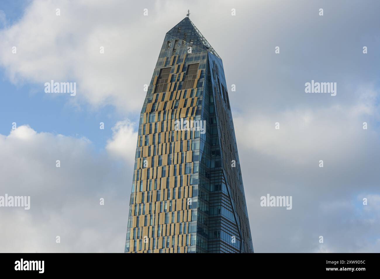 ISTANBUL, TURKEY - JULY 22, 2024: Allianz Tower, Located in Istanbul ...