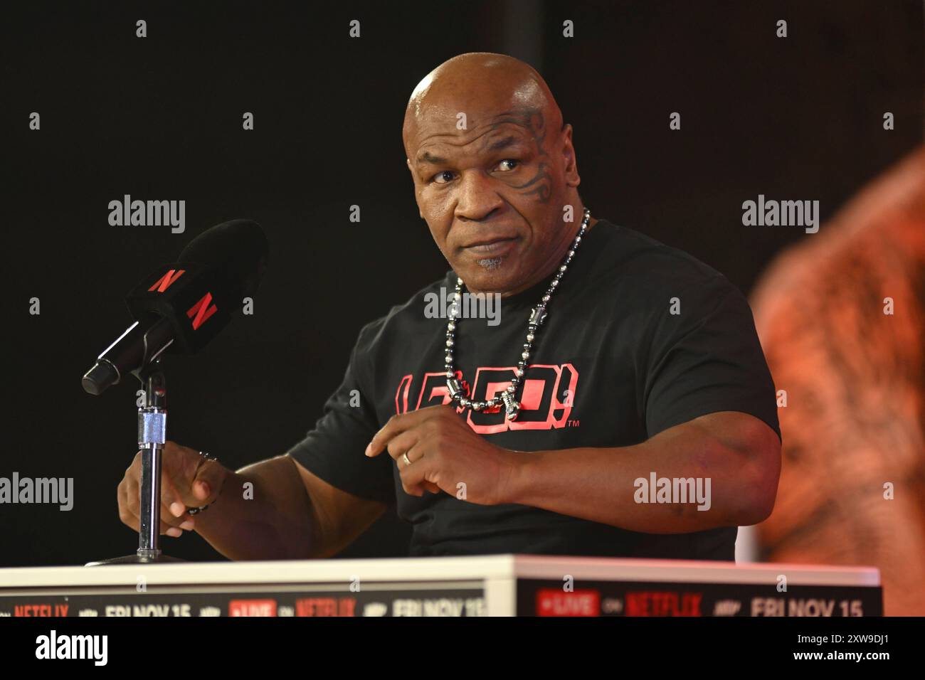 Photo by: NDZ/STAR MAX/IPx 2024 8/18/24 Mike Tyson onstage during the ...