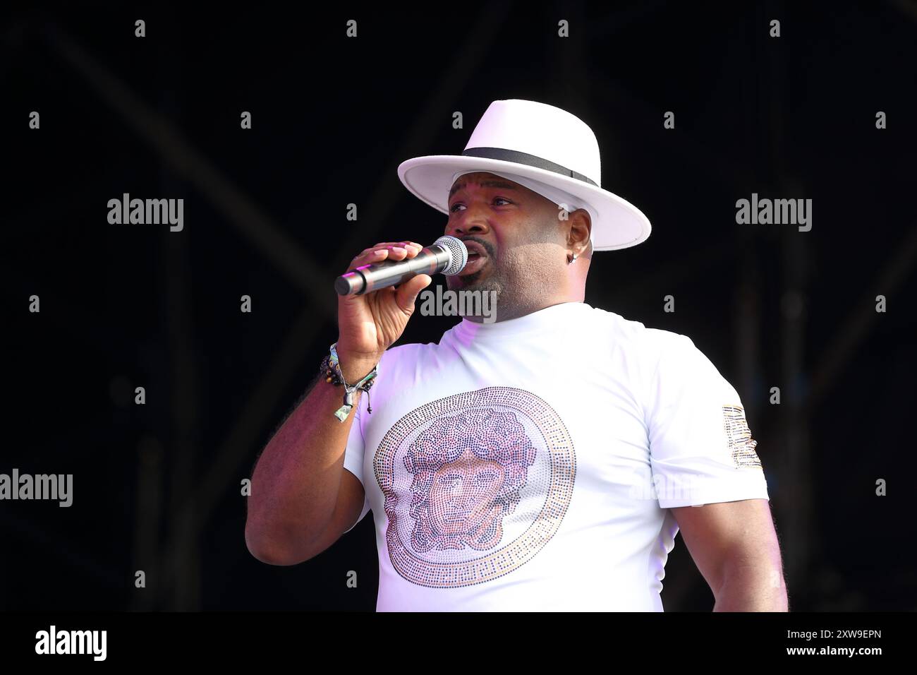 Henley-on-Thames, United Kingdom. 18th Aug, 2024. Earth Wind and Fire Experience by Al McKay ...