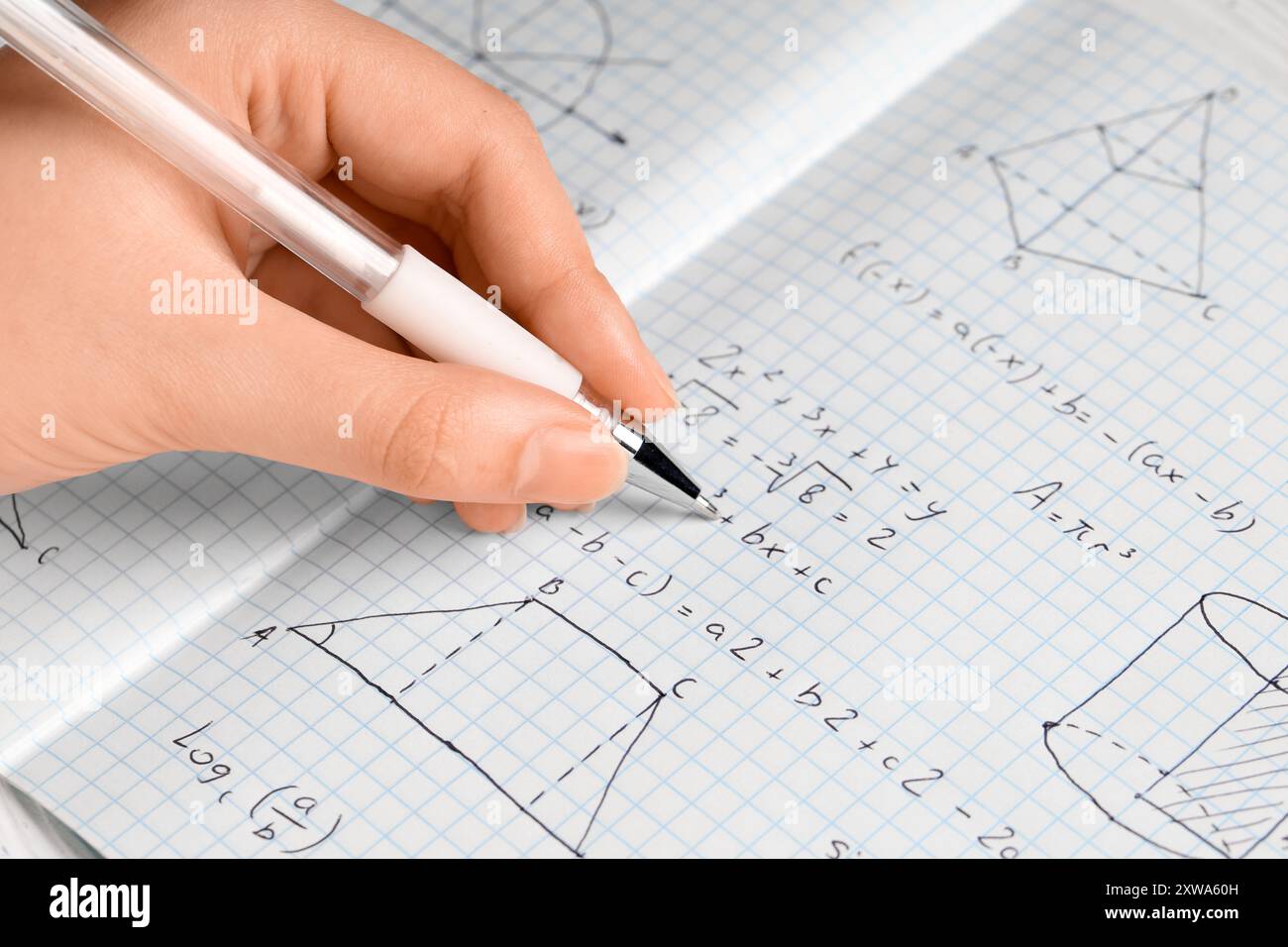 Maths lesson girl hi-res stock photography and images - Alamy