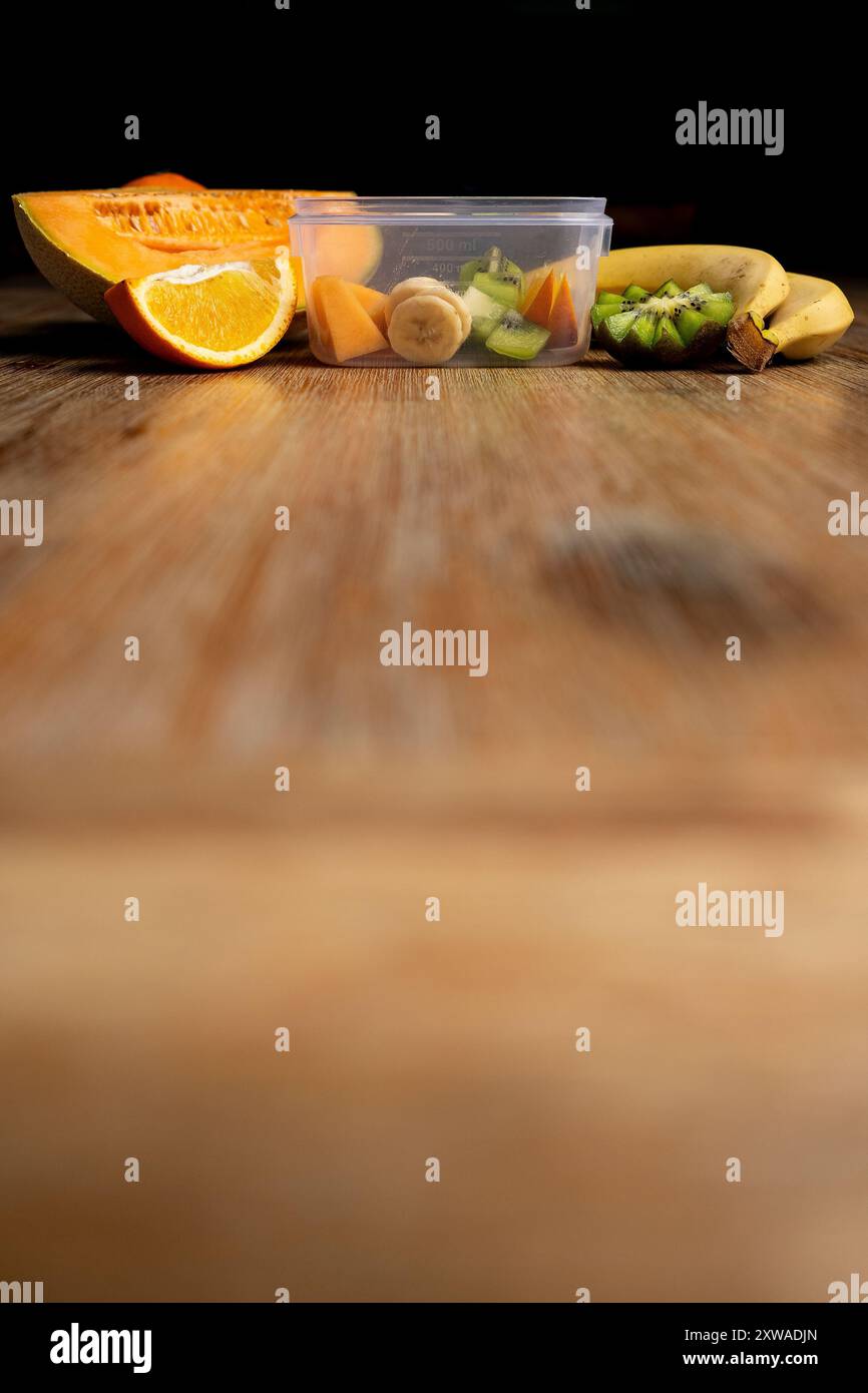 Fresh fruit display hi-res stock photography and images - Alamy