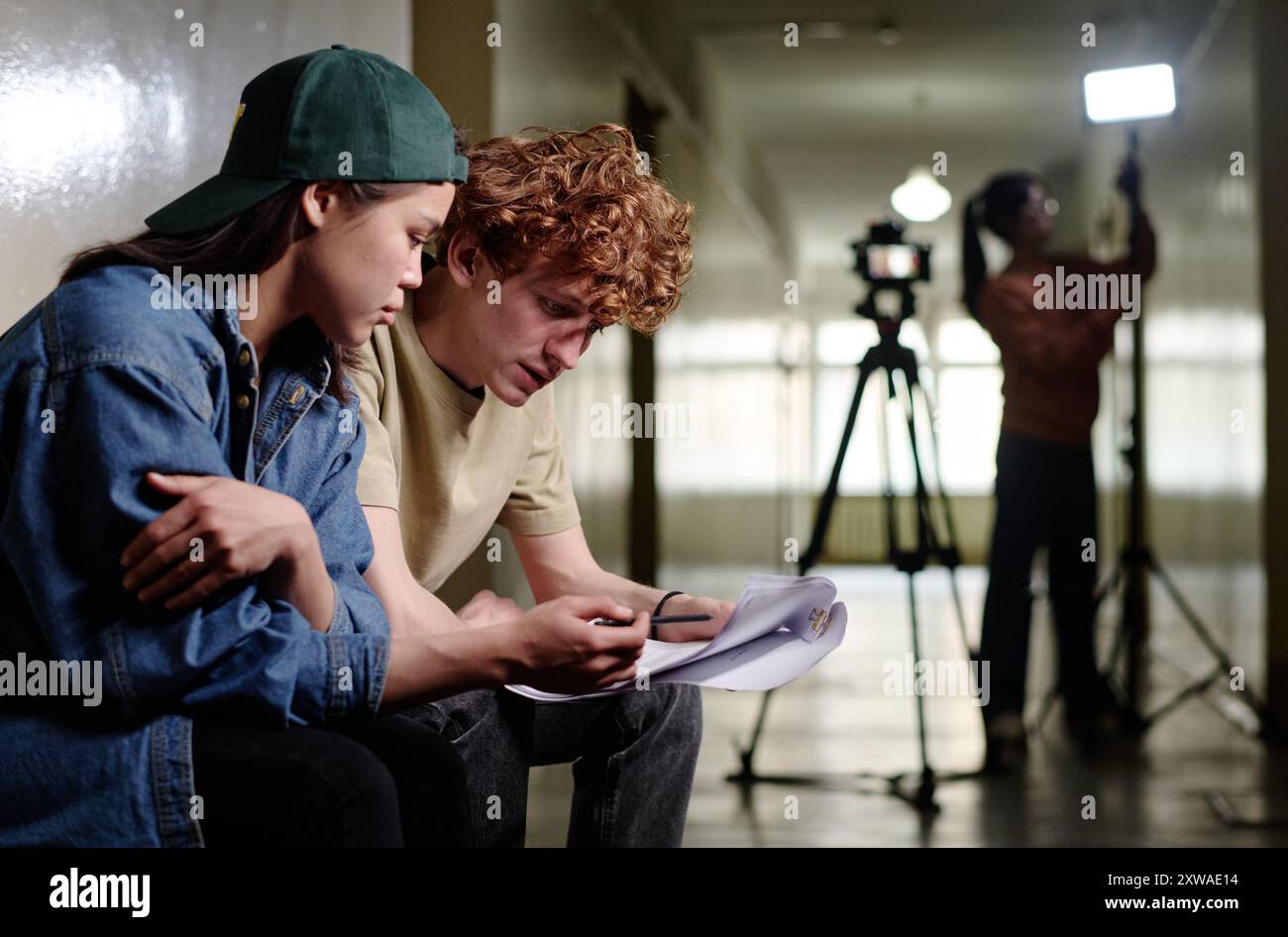 Reading a film script hi-res stock photography and images - Alamy