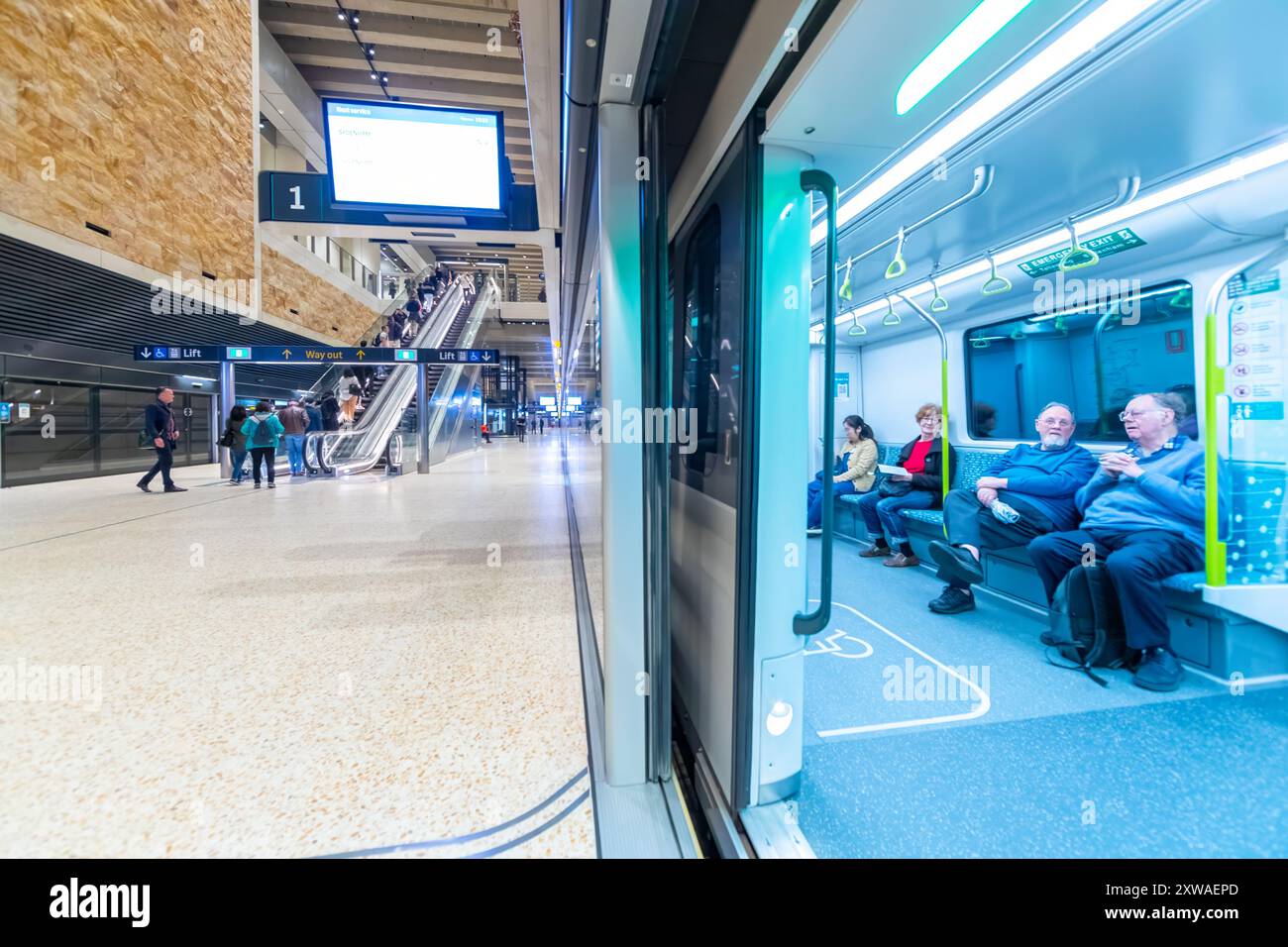 Sydney metro barangaroo station hi-res stock photography and images - Alamy