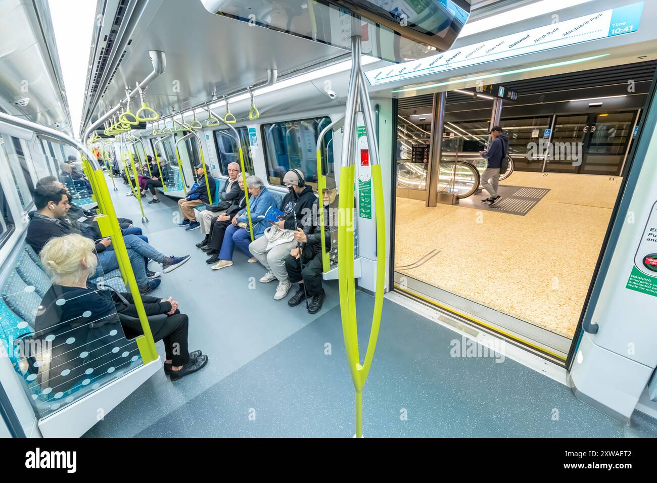 Sydney metro barangaroo station hi-res stock photography and images - Alamy