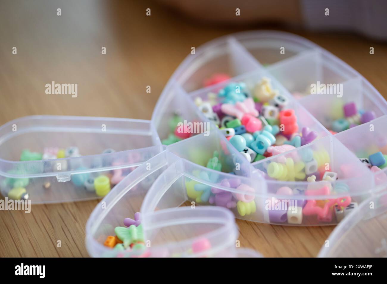 Decorative bead featuring hi-res stock photography and images - Alamy