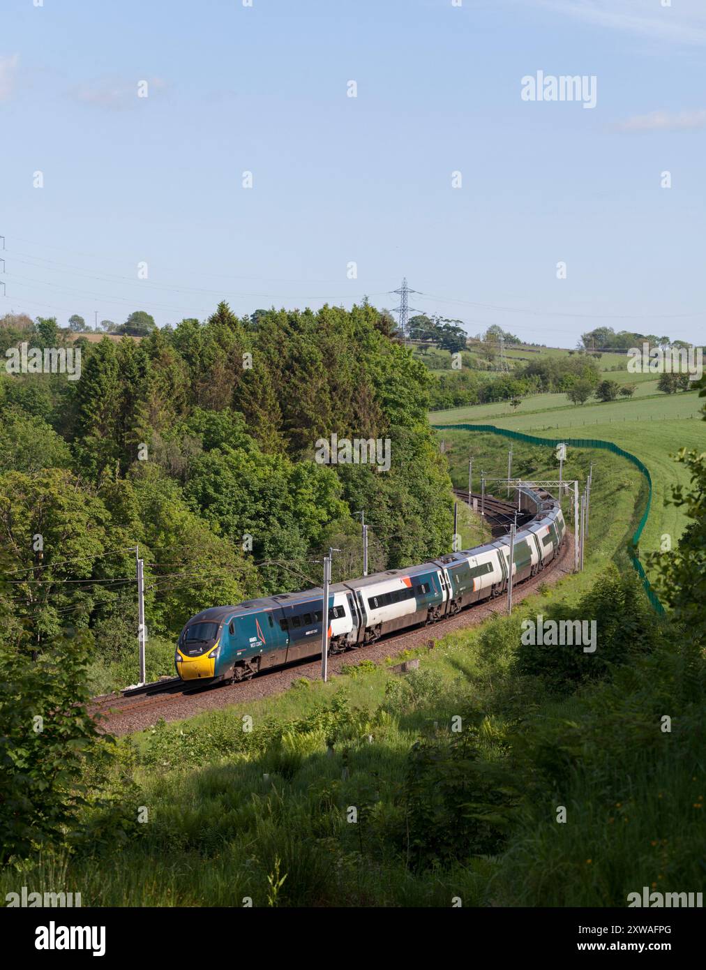 First Trenitalia Avanti West Coast Alstom Pendolino train 390049 ...