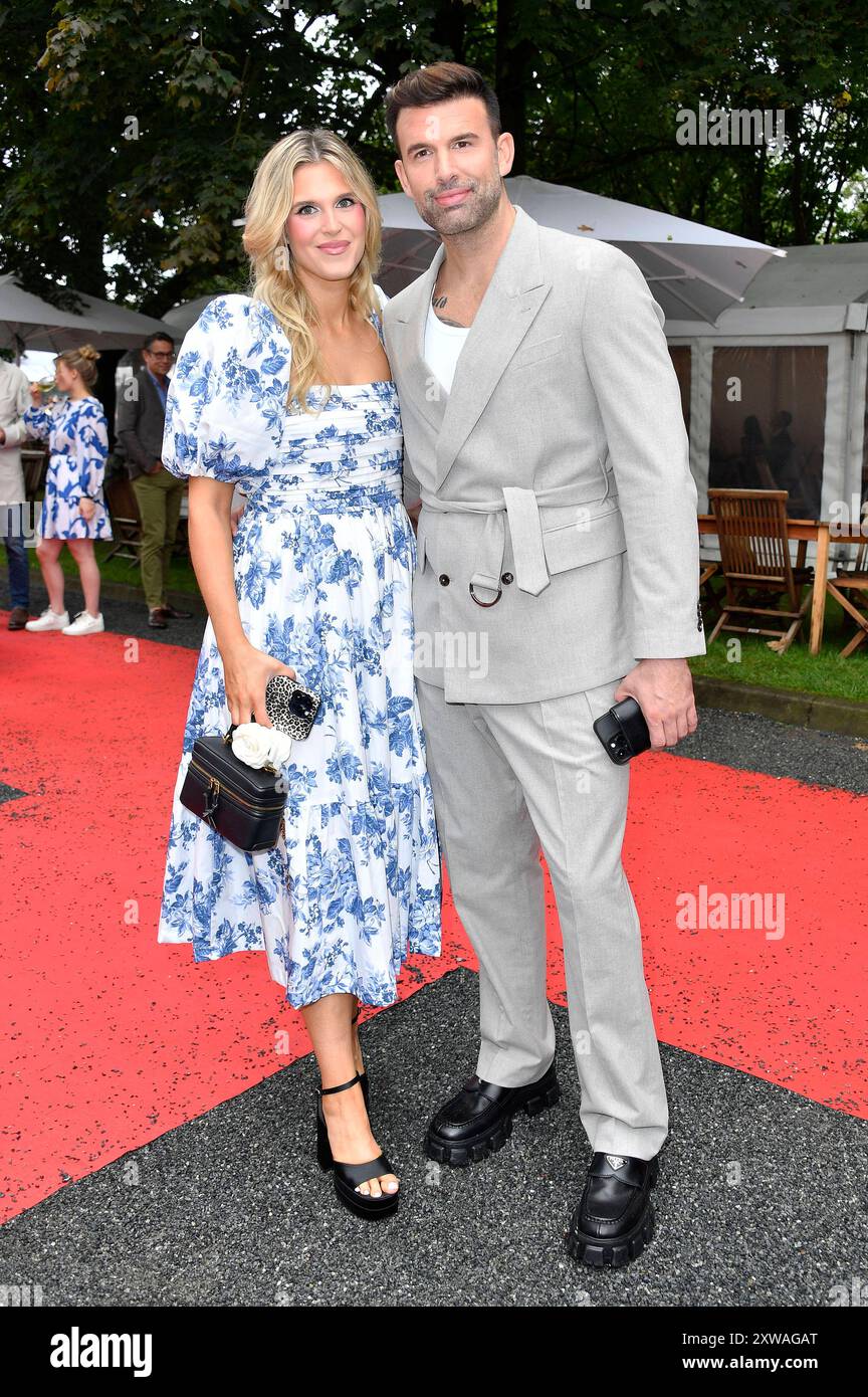 Jay Khan mit Freundin Jessie Noe Scheuermann beim Audi Ascot Renntag ...