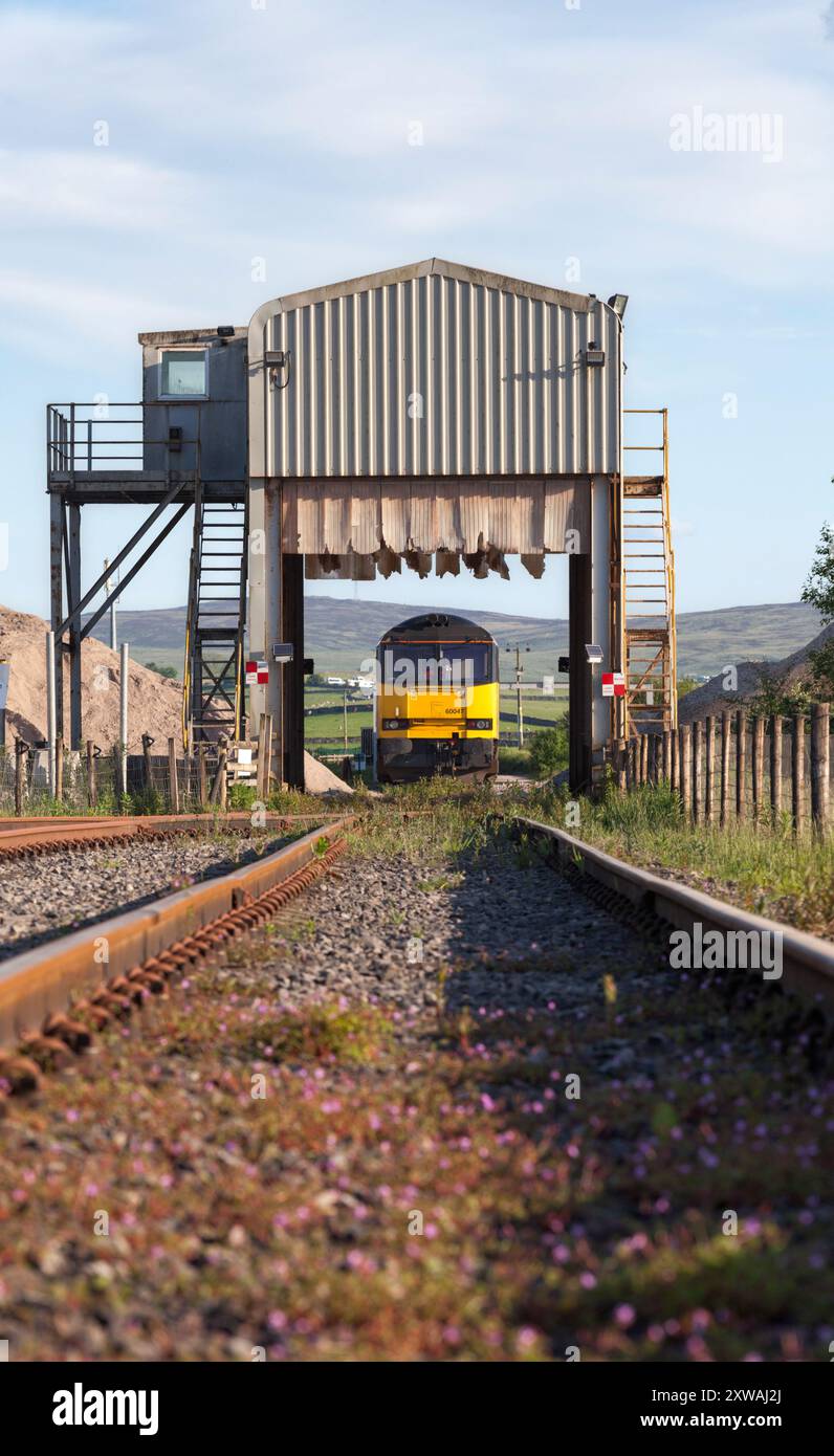 GB Railfreight class 60 diesel locomotive at Harrisons siding, Shap ...