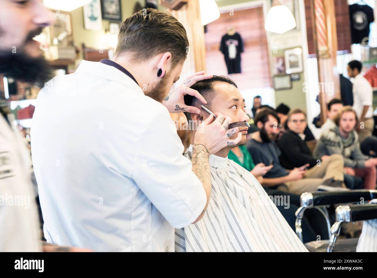 Barberstore hi-res stock photography and images - Alamy