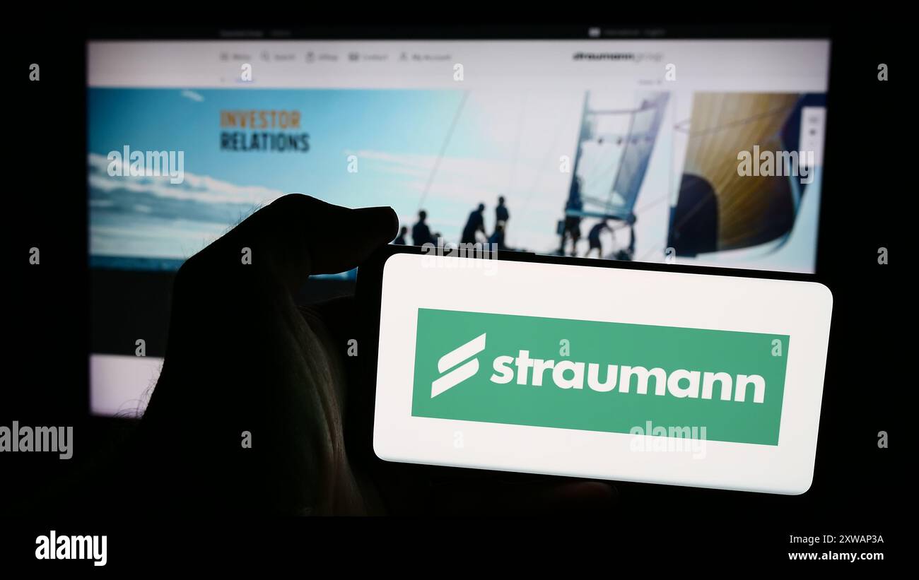 Straumann logo hi-res stock photography and images - Alamy