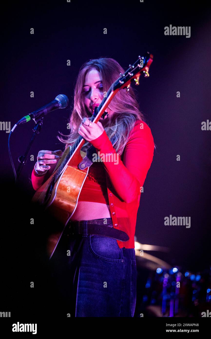 Rick salomon hunter daily hi-res stock photography and images - Alamy