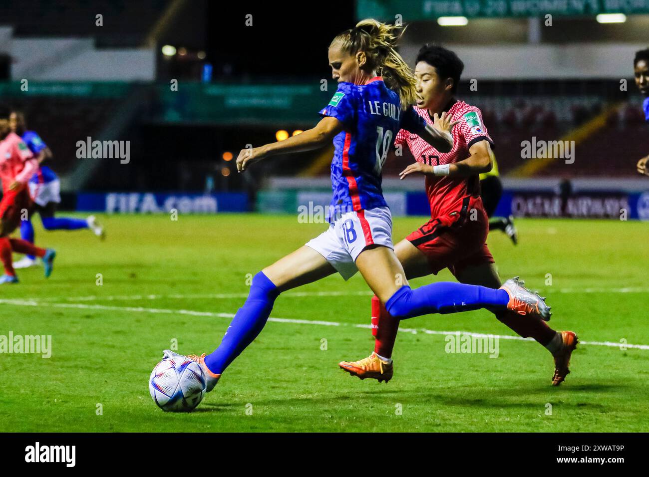 Jade Le Guilly of France and Eunyoung Lee of Korea Republic during the ...