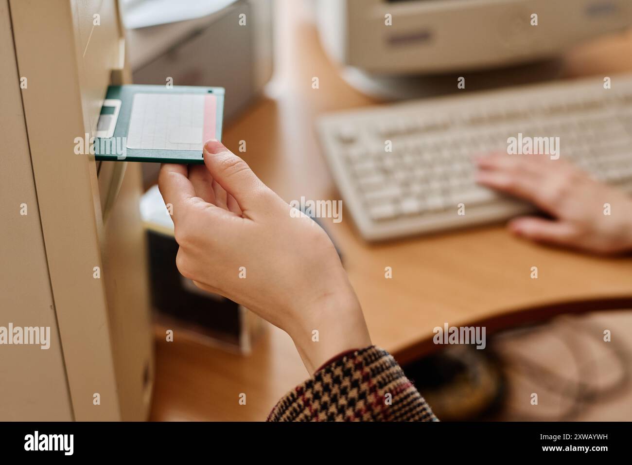 Computer floppy disk drive hi-res stock photography and images - Alamy