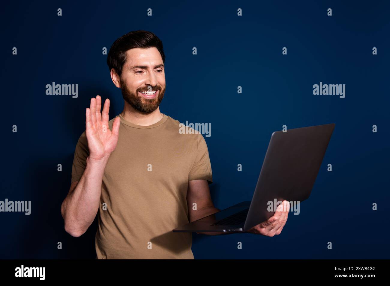 Photo of mature age team lead it specialist programmer brunet man with ...