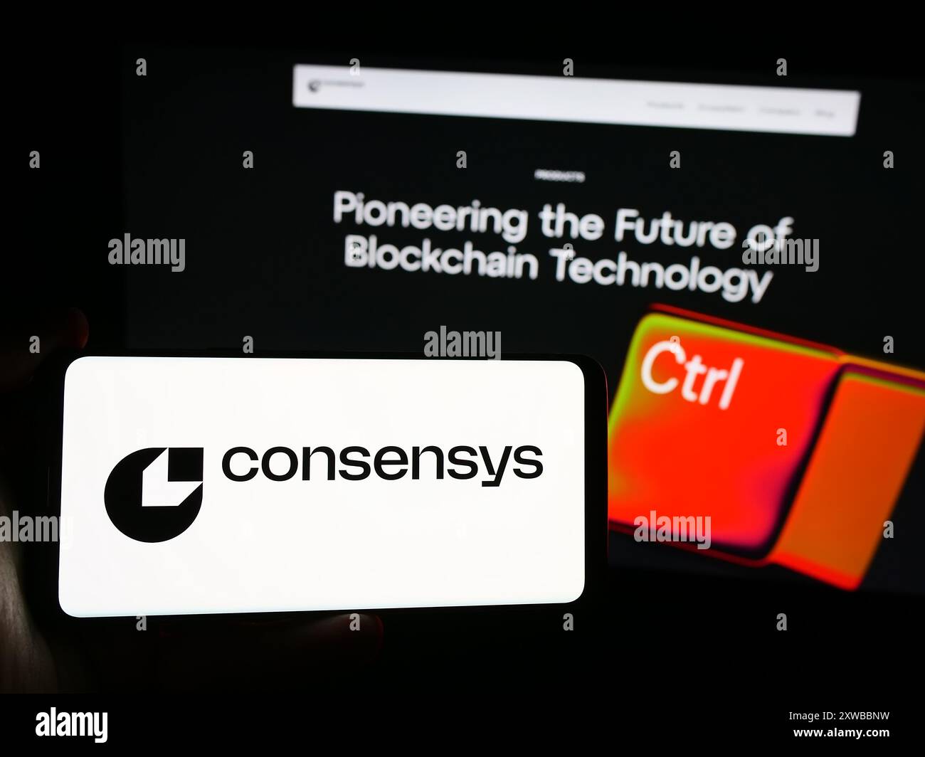 Consensys logo hi-res stock photography and images - Alamy