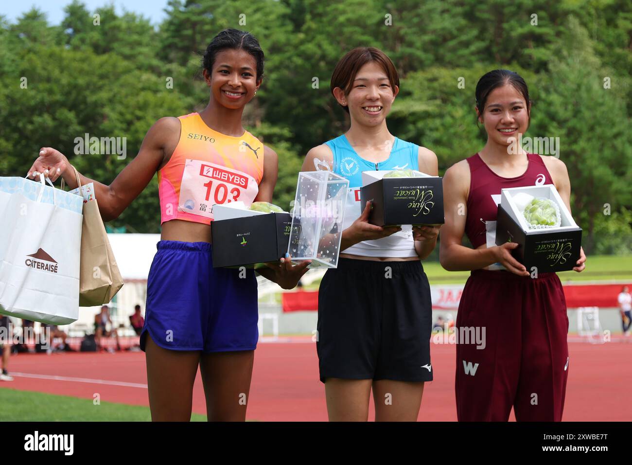 Fuji Hokuroku Women's 400m Hurdles Time Race at Mt.Fuji Springs Stadium ...
