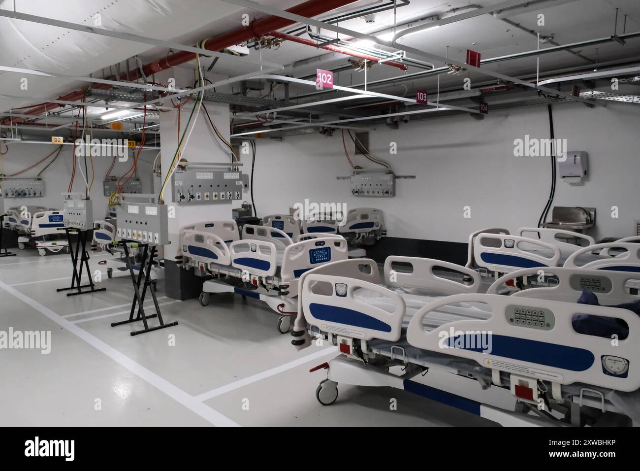 Iraq hospital facilities hi-res stock photography and images - Alamy