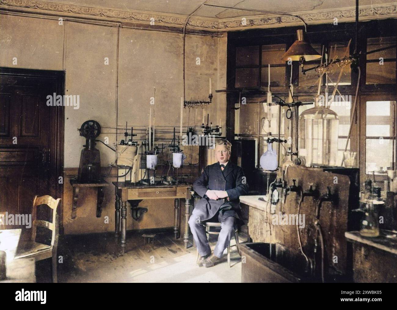 Jacobus Henricus Van't Hoff (1852 - 1911). Dutch chemist, founder of ...