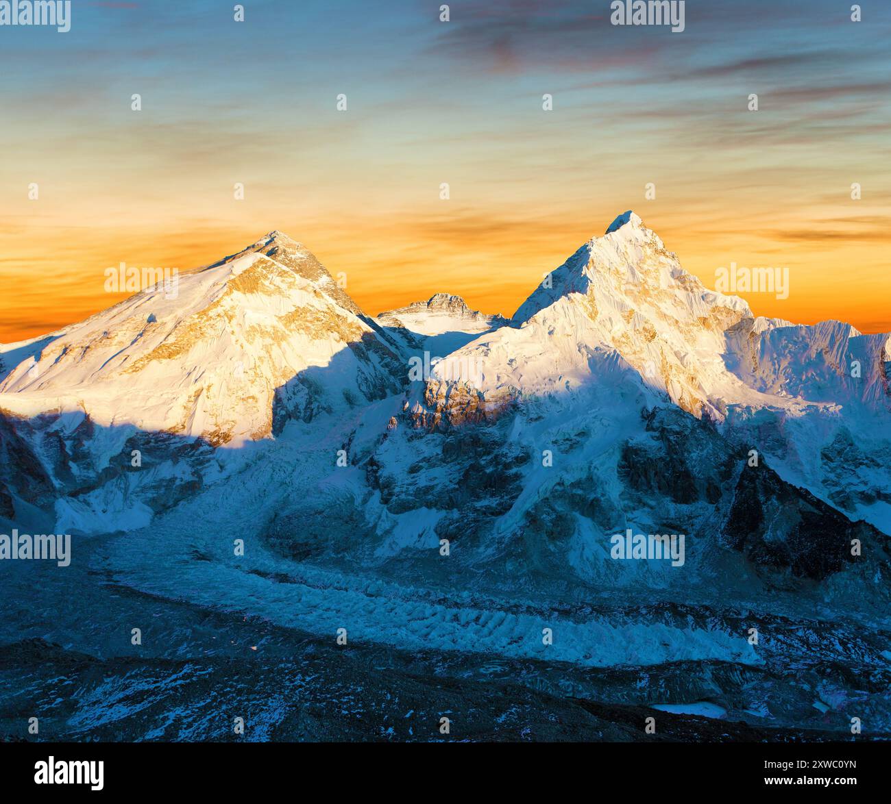 Panoramic view of Mount Everest, Lhotse and Nuptse from Pumo Ri base ...