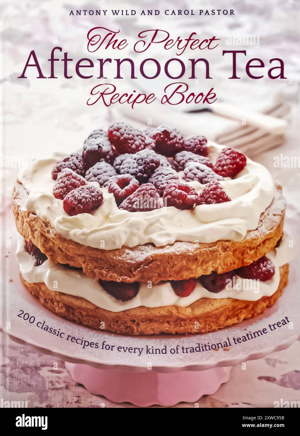 The perfect afternoon tea recipe book hi-res stock photography and ...