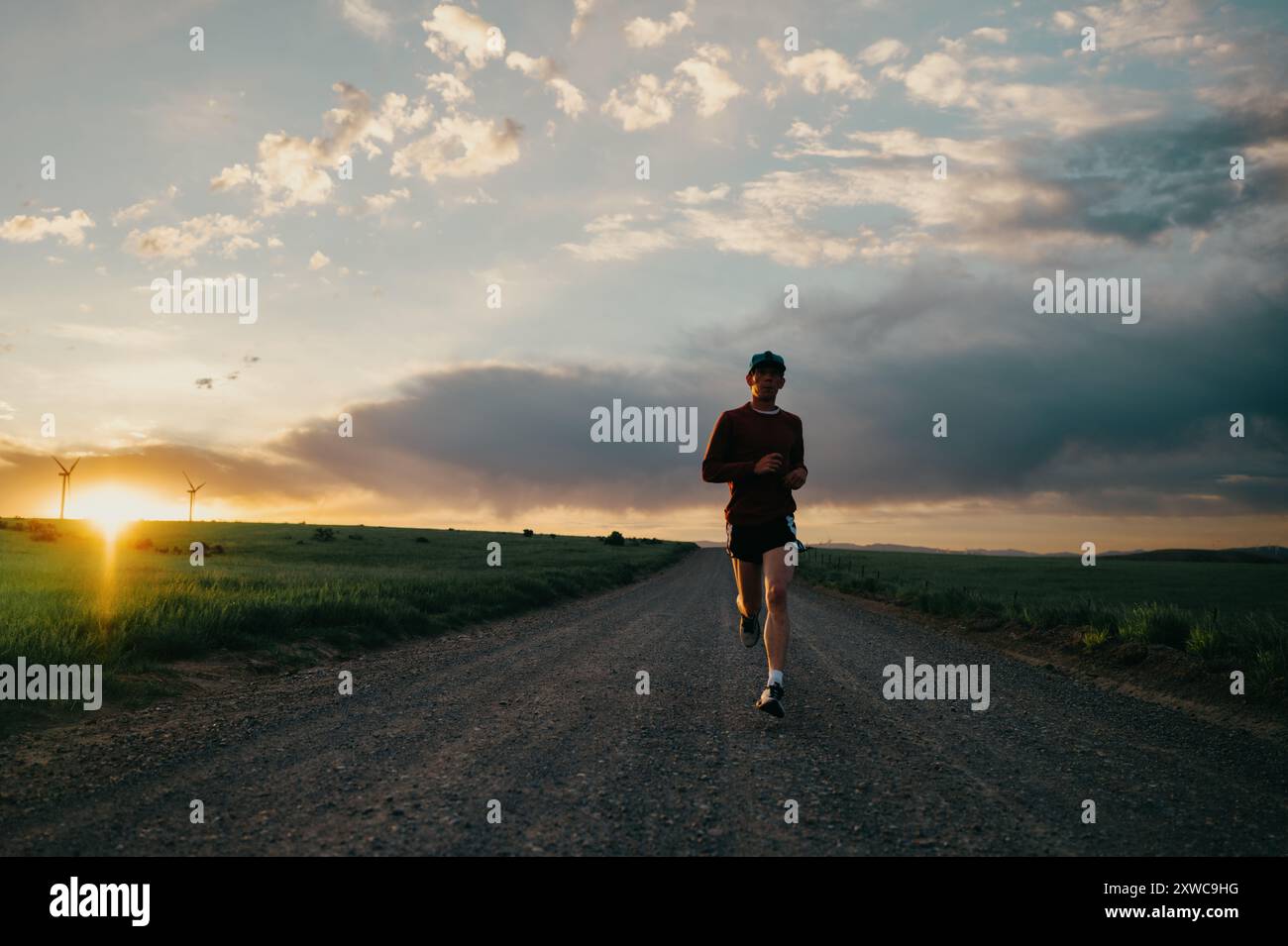 Athlete running on dirt road hi-res stock photography and images - Alamy