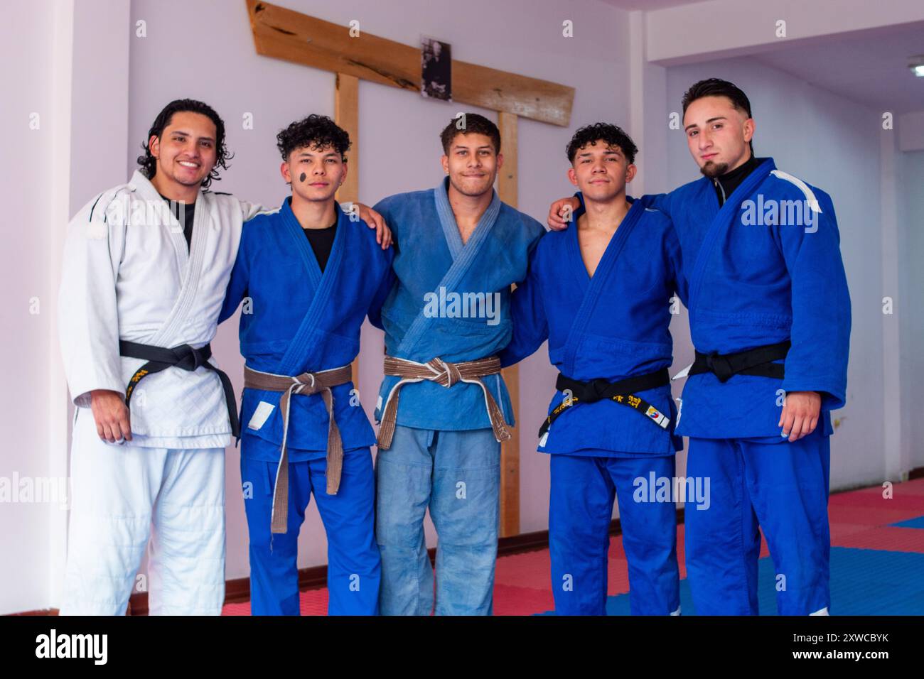 Judo fighter portrait in dojo Stock Photo - Alamy