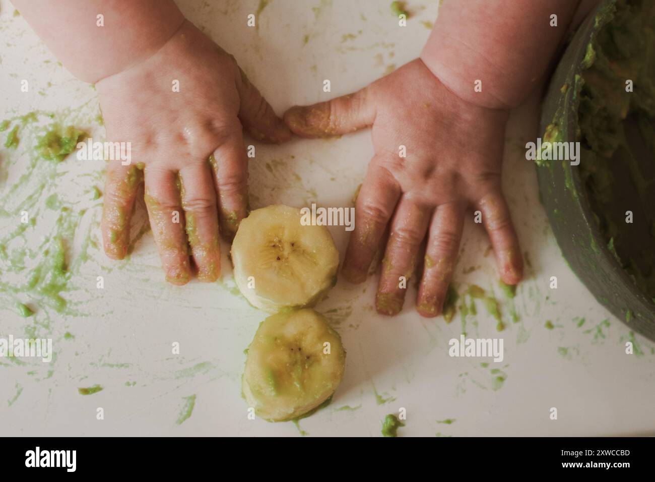 Chubby baby hands hi-res stock photography and images - Alamy