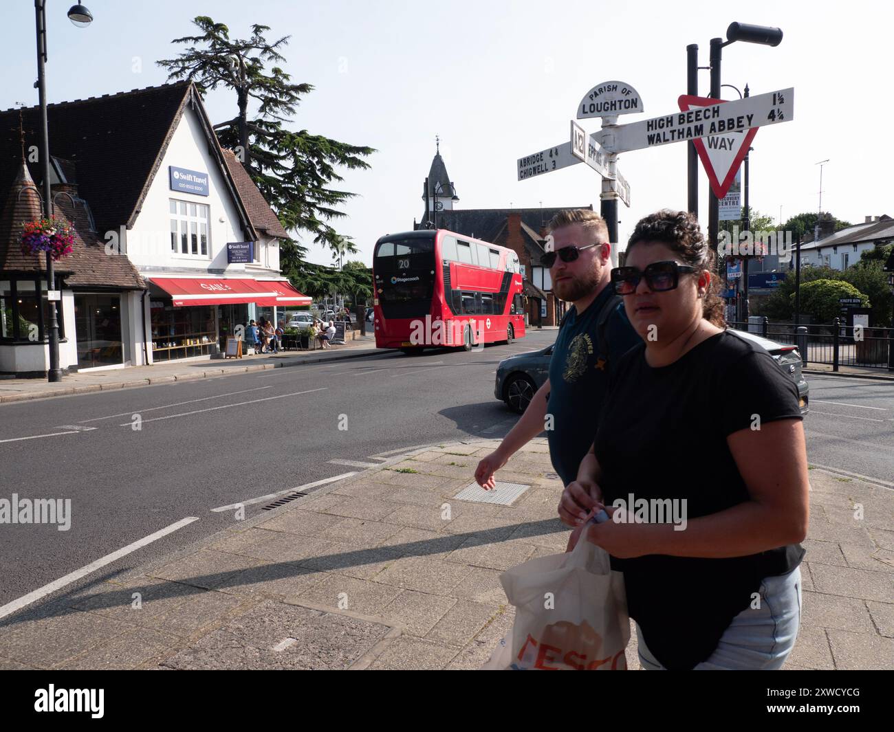 Loughton and high street hi-res stock photography and images - Alamy