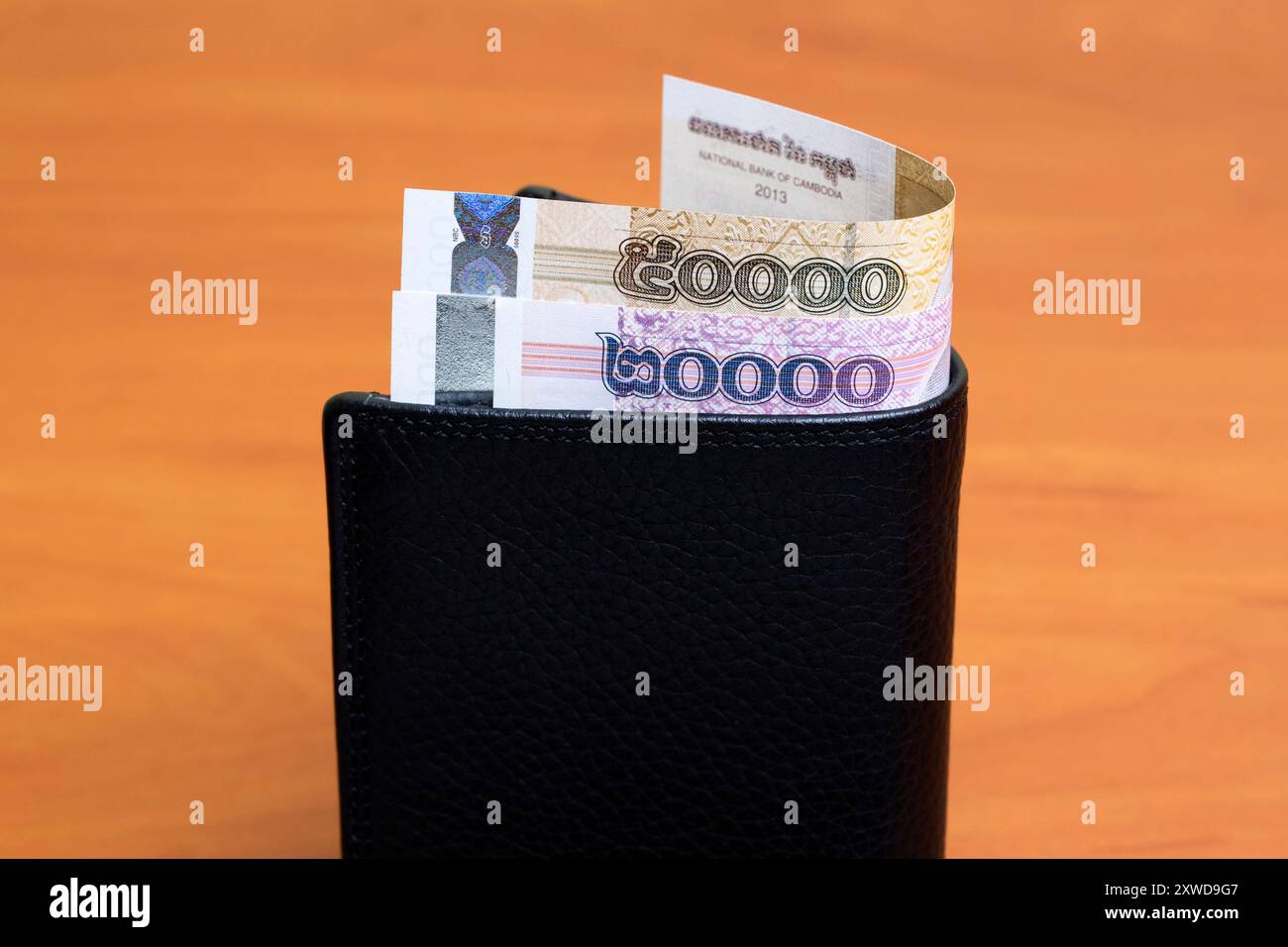Cambodian banknote hi-res stock photography and images - Alamy