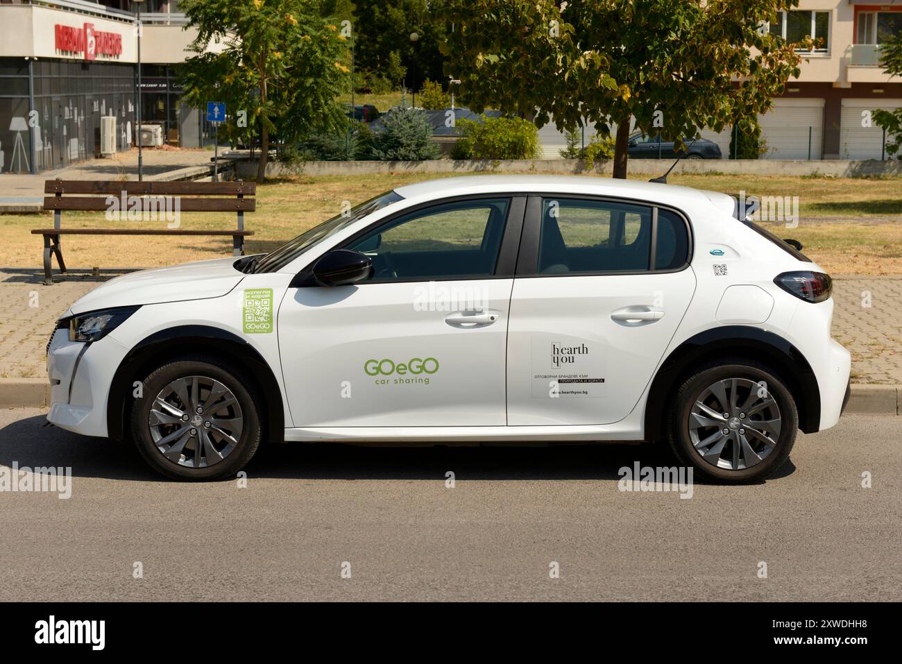 Goego car share hi-res stock photography and images - Alamy