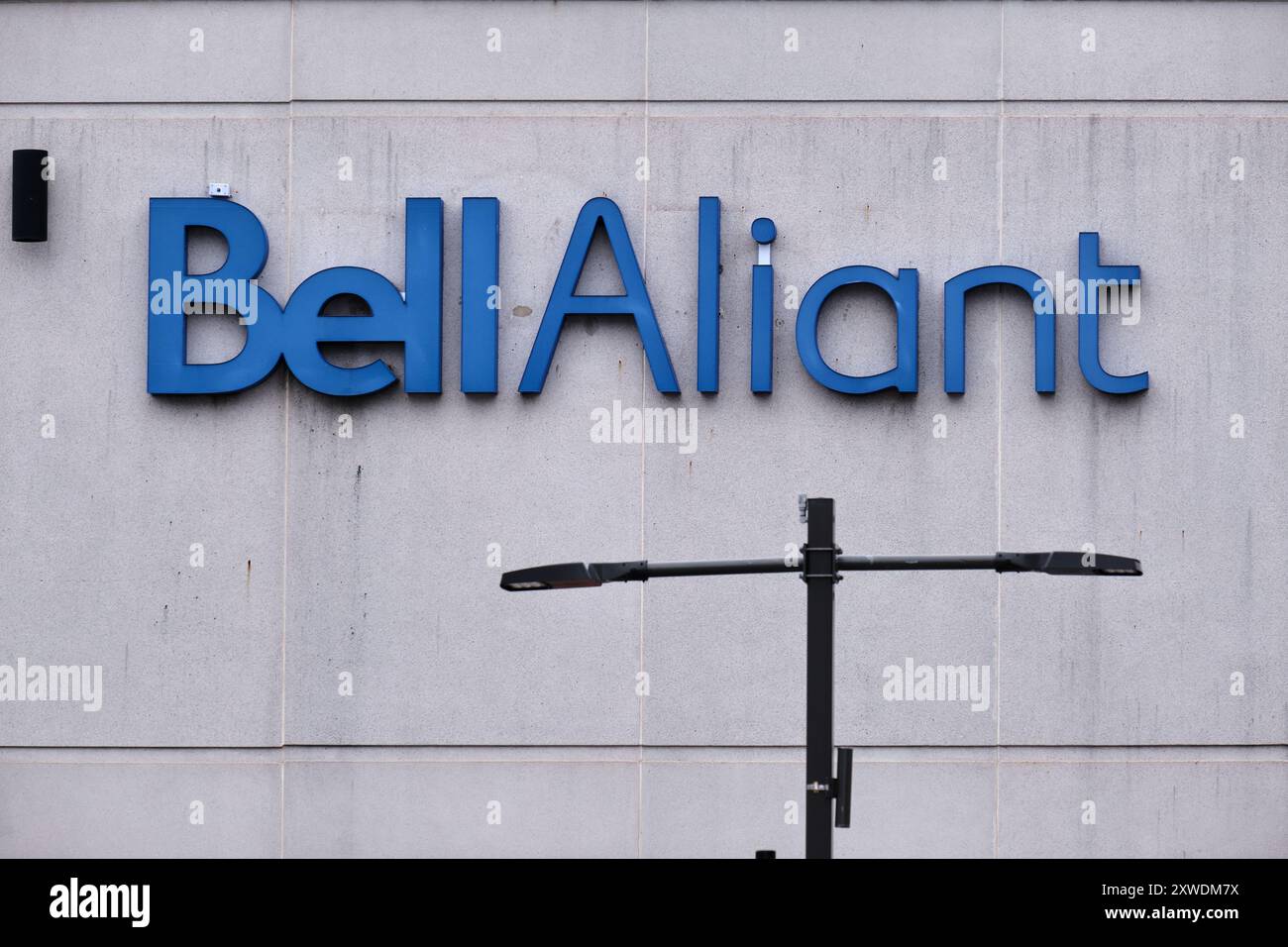 Bell company logo hi-res stock photography and images - Alamy