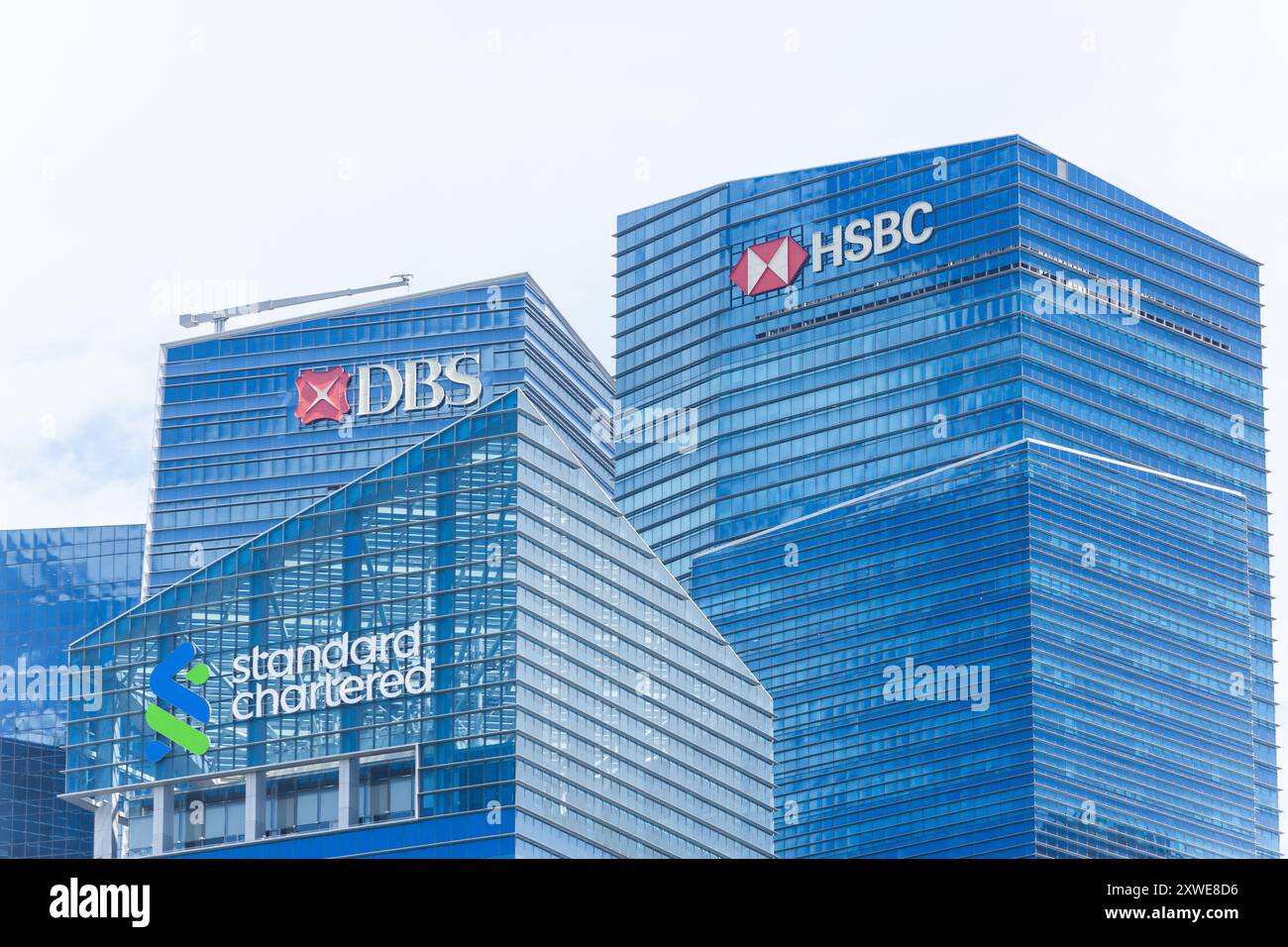 Dbs bank marina bay financial hi-res stock photography and images - Alamy