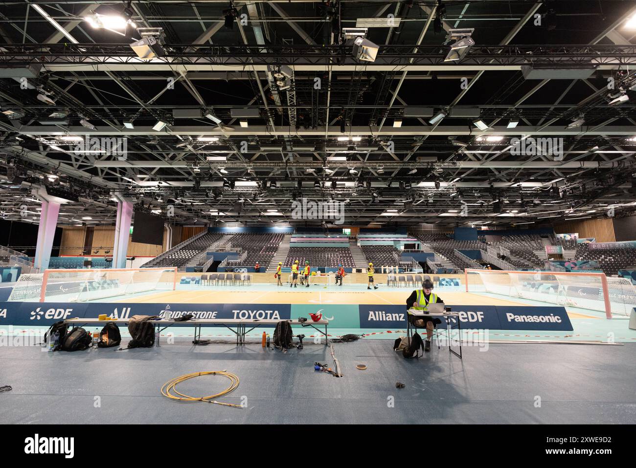 Goalball pitch hi-res stock photography and images - Alamy