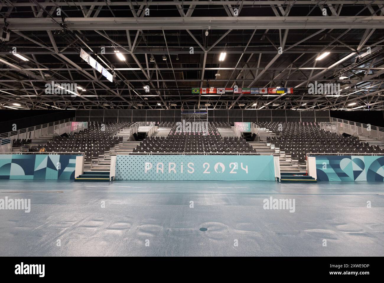 Goalball venue hi-res stock photography and images - Alamy