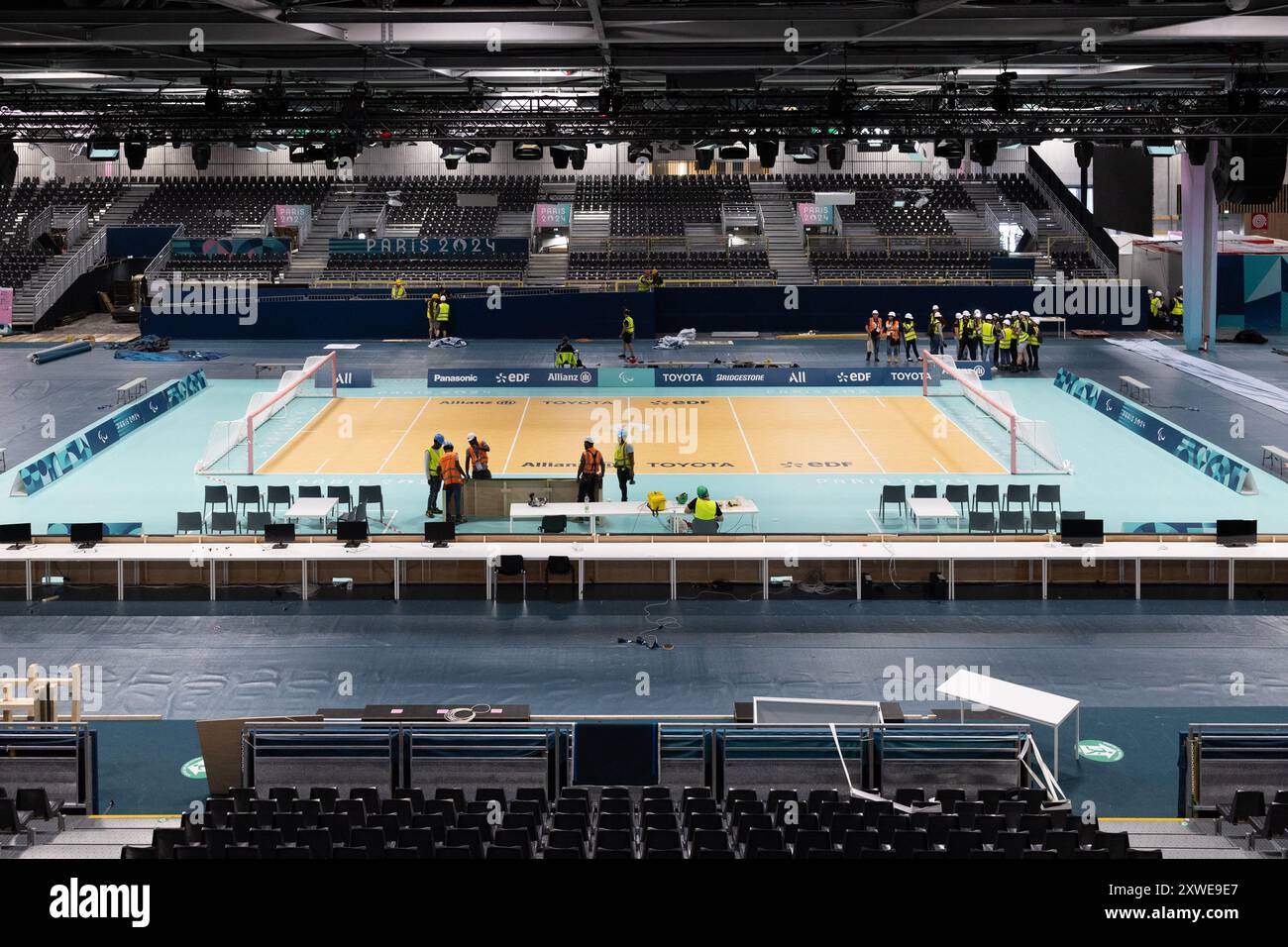 Goalball venue hi-res stock photography and images - Alamy