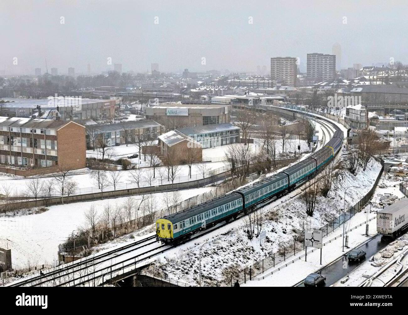 Class 415s hi-res stock photography and images - Alamy