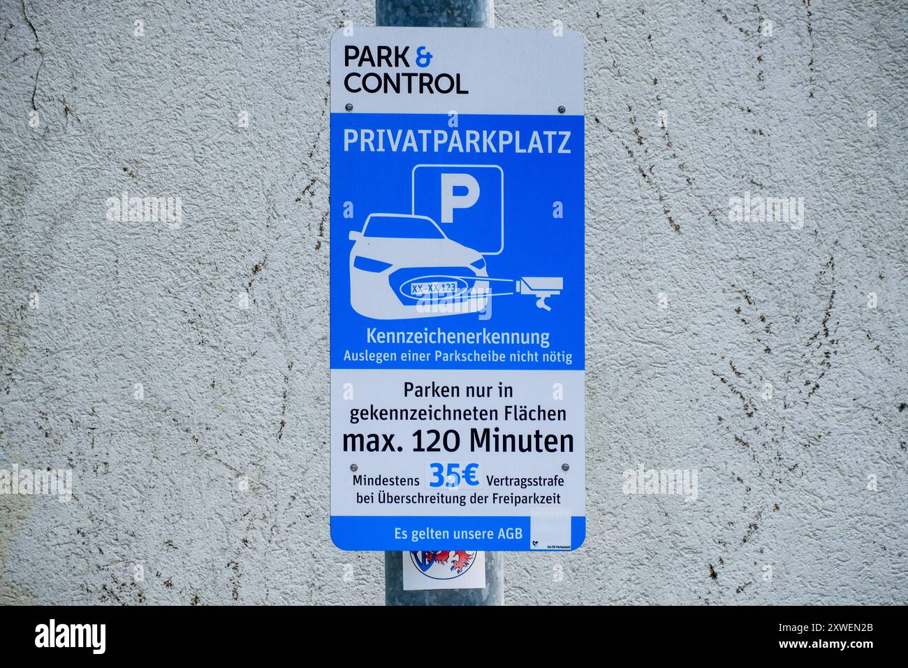 Contractual penalty hi-res stock photography and images - Alamy