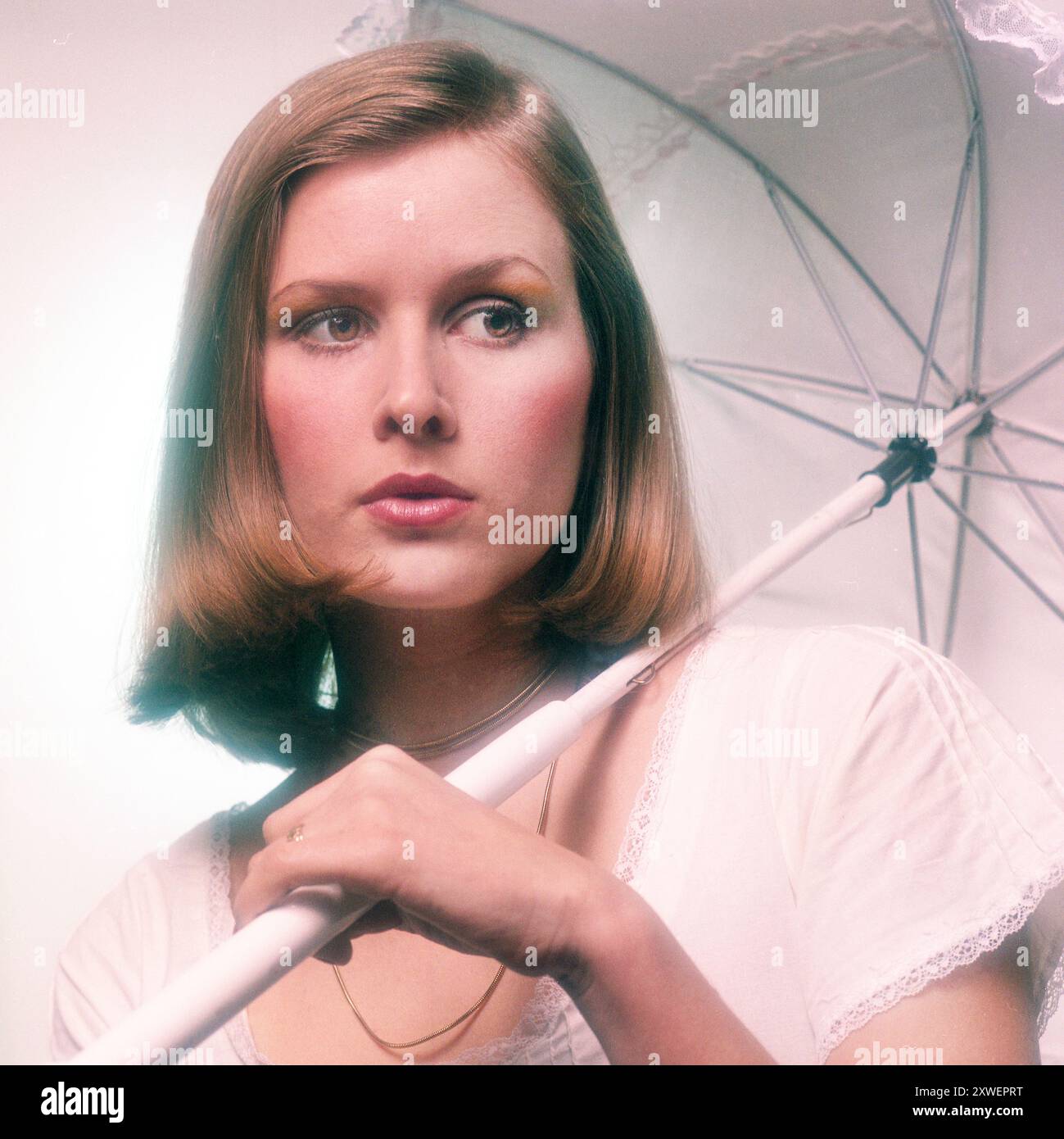 1970s fashion style hi-res stock photography and images - Alamy