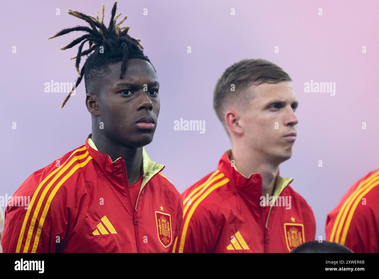 Nicholas Williams Jr (Spanien, #17), Daniel Olmo (Spanien, #10) bei der ...