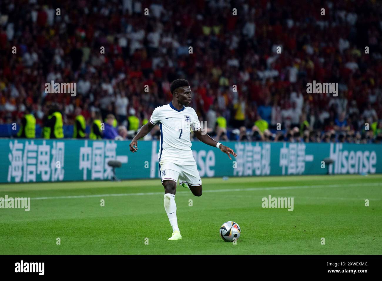 Bukayo Saka (England, #07) am Ball, GER, Spain (ESP) vs England (ENG ...