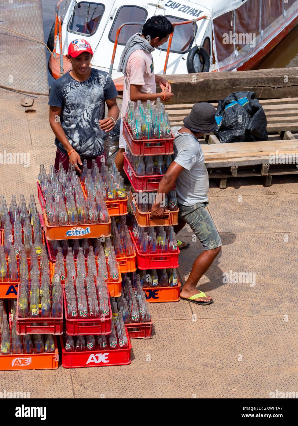 Save the amazonia hi-res stock photography and images - Alamy