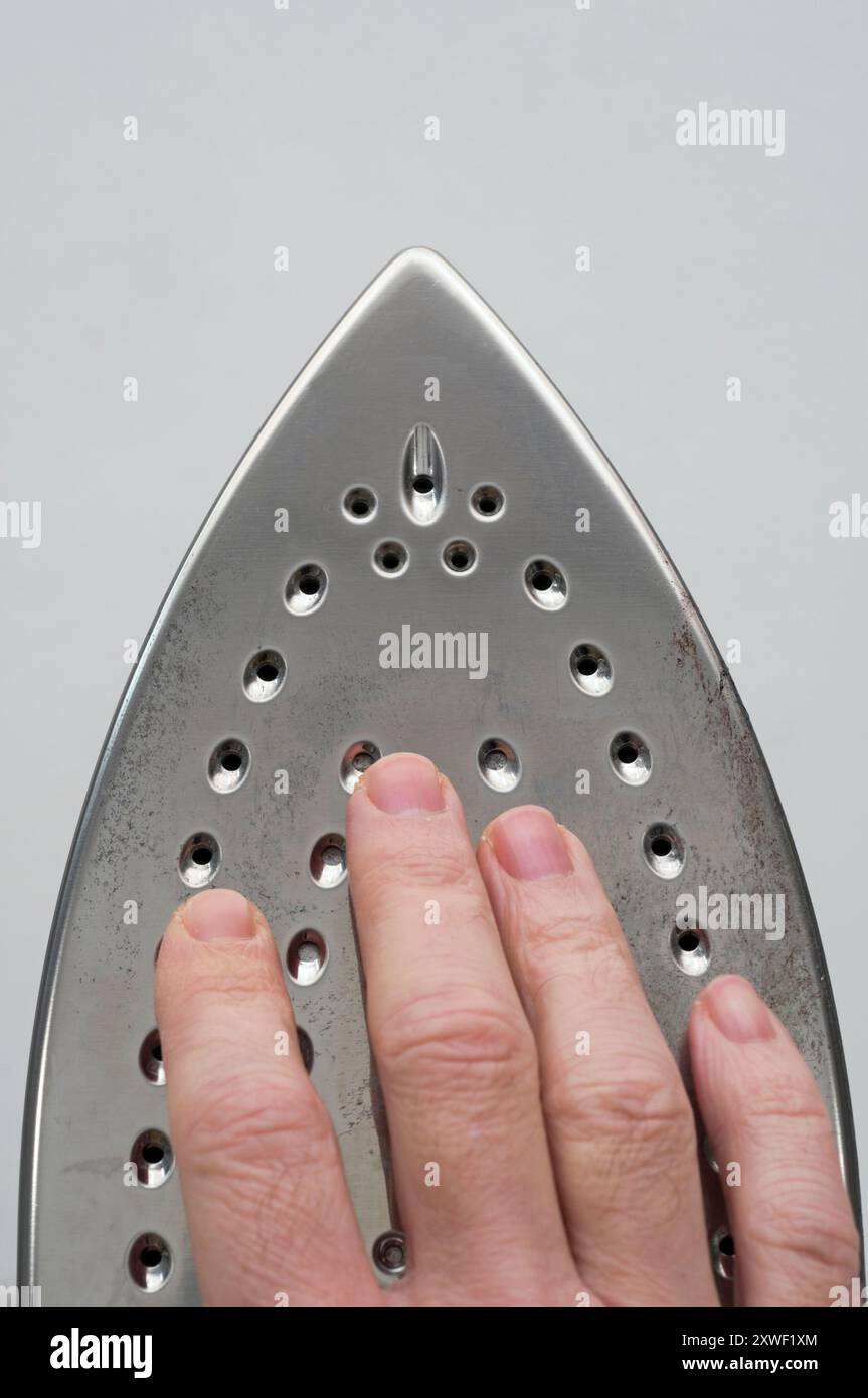 Fingers touching hi-res stock photography and images - Alamy