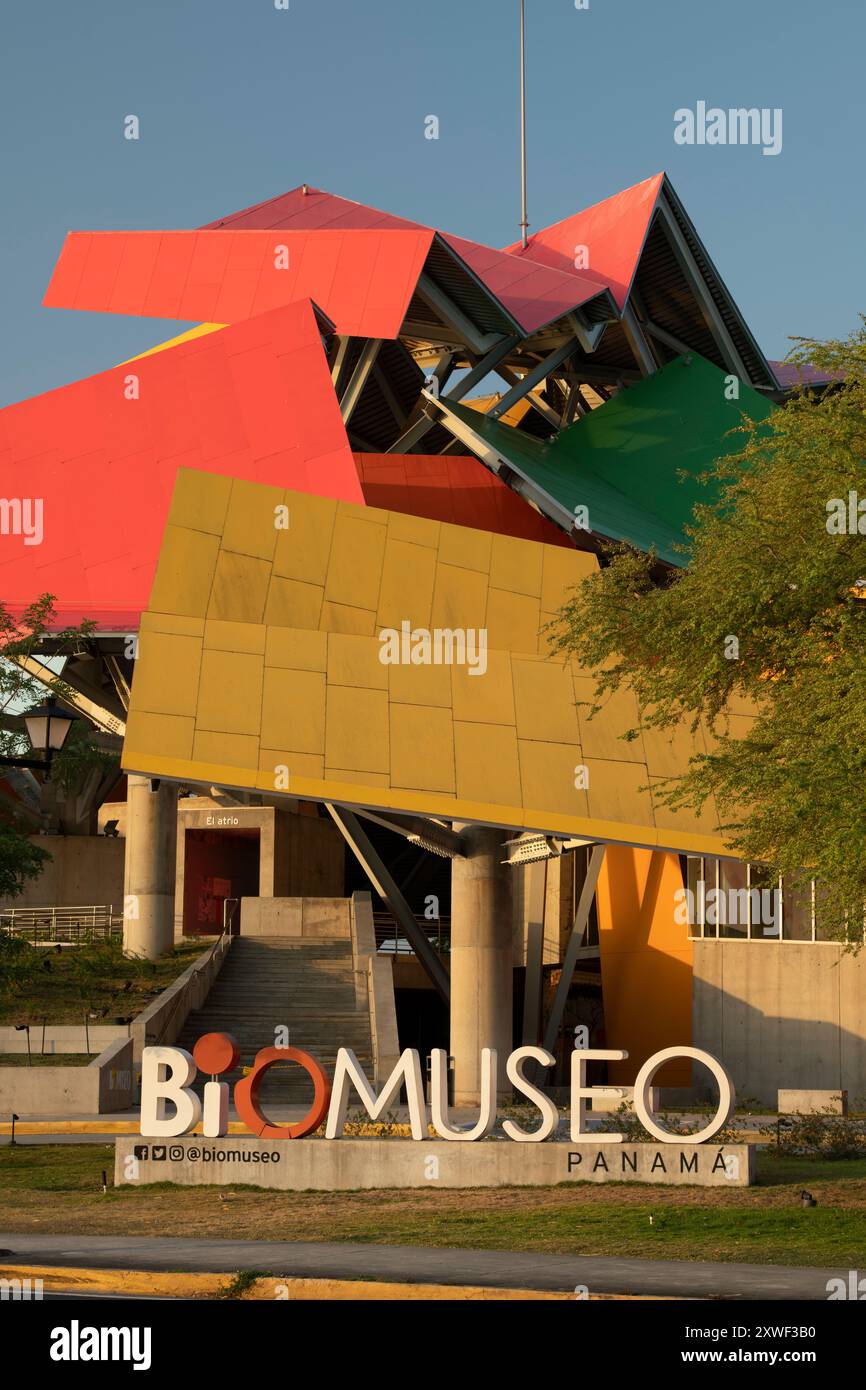 Biomuseo, A conjunction between science and art, it is a natural ...